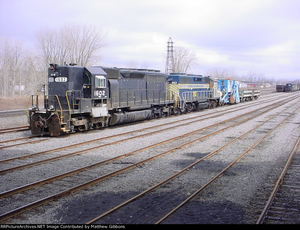 Power in the NYS&W Utica yard